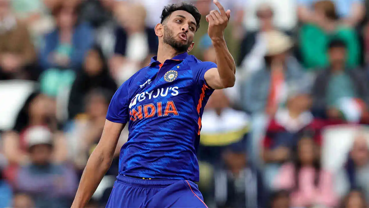 Prasidh Krishna Back In India's Squad After A Stunning Four-Wicket Haul ...