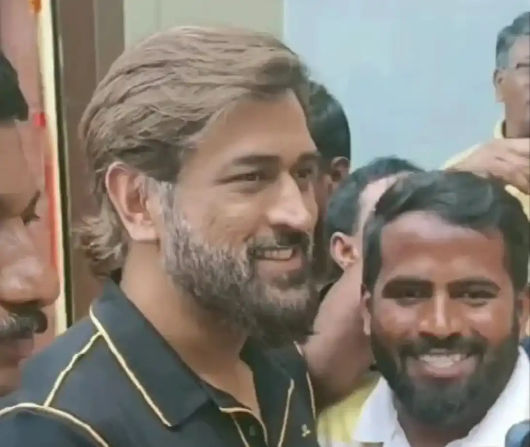 Is MS Dhoni Bringing His Vintage Long Hair Look Back for IPL 2024 ...