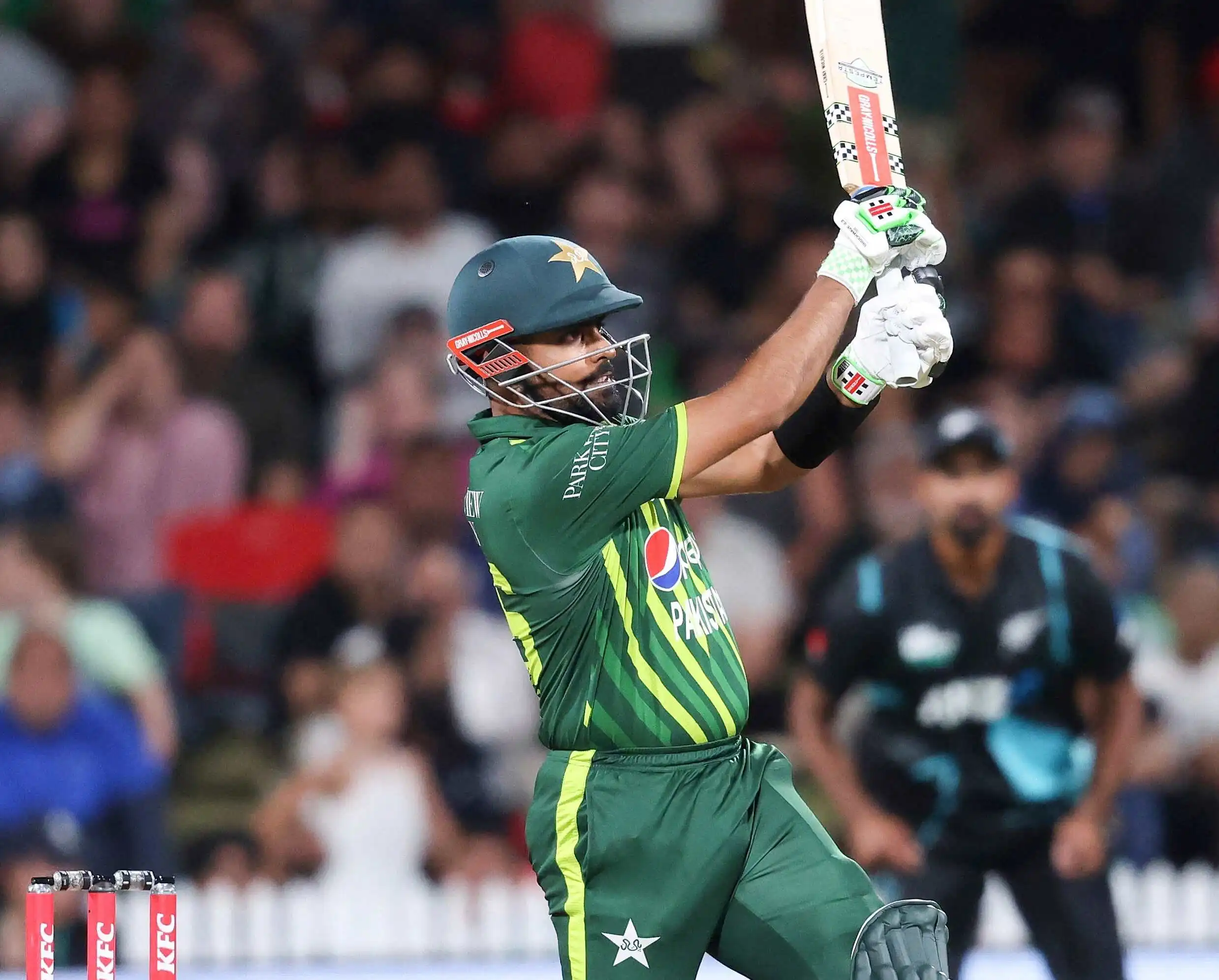 NZ vs PAK 2nd T20I | Babar, Shaheen's Fightback In Vain As Allen, Milne ...