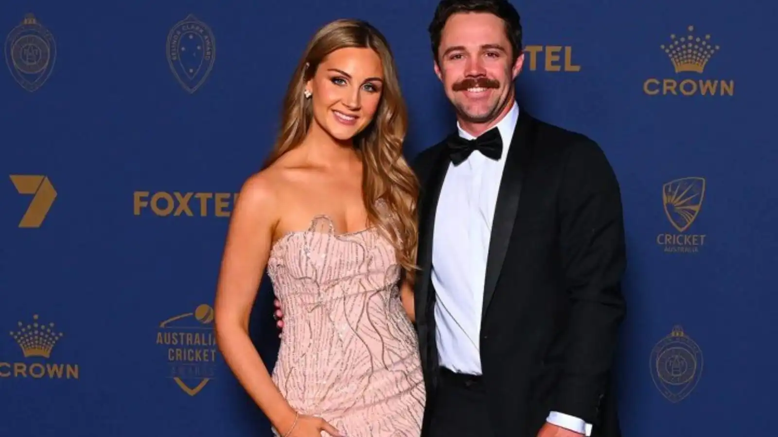 Travis Head, Wife Jessica Davies Look Smoking Hot Together At CA Awards ...