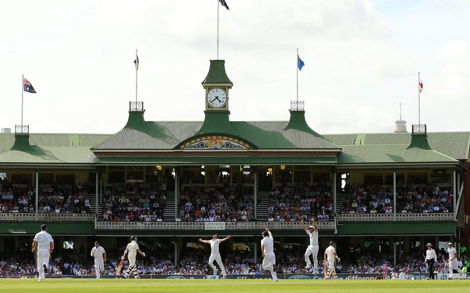 Sydney Cricket Ground Breaks Attendance Record On Day 1 Of IND vs AUS ...