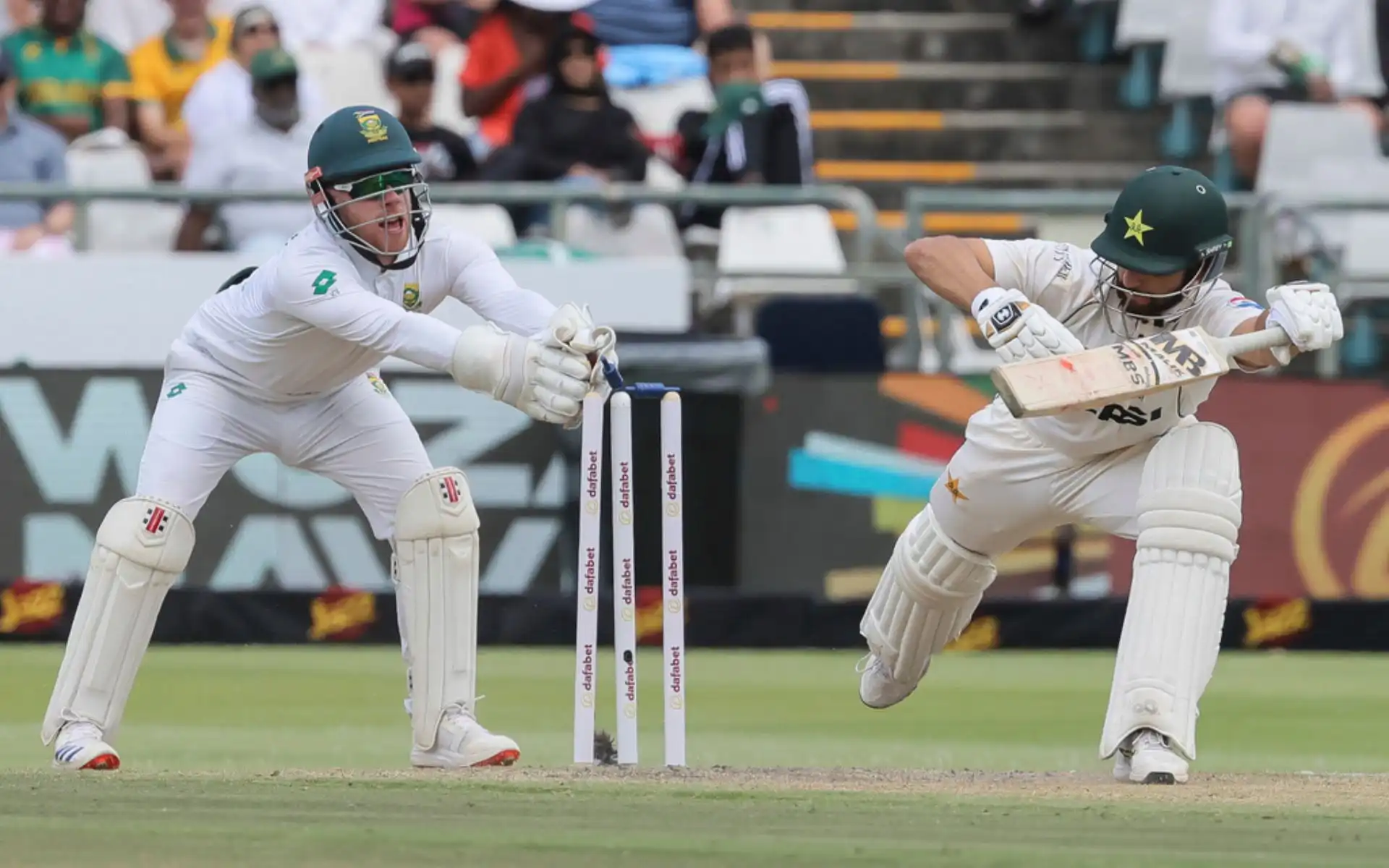 South Africa Enforce Follow On As Pakistan Batters Crumble In 2nd Test