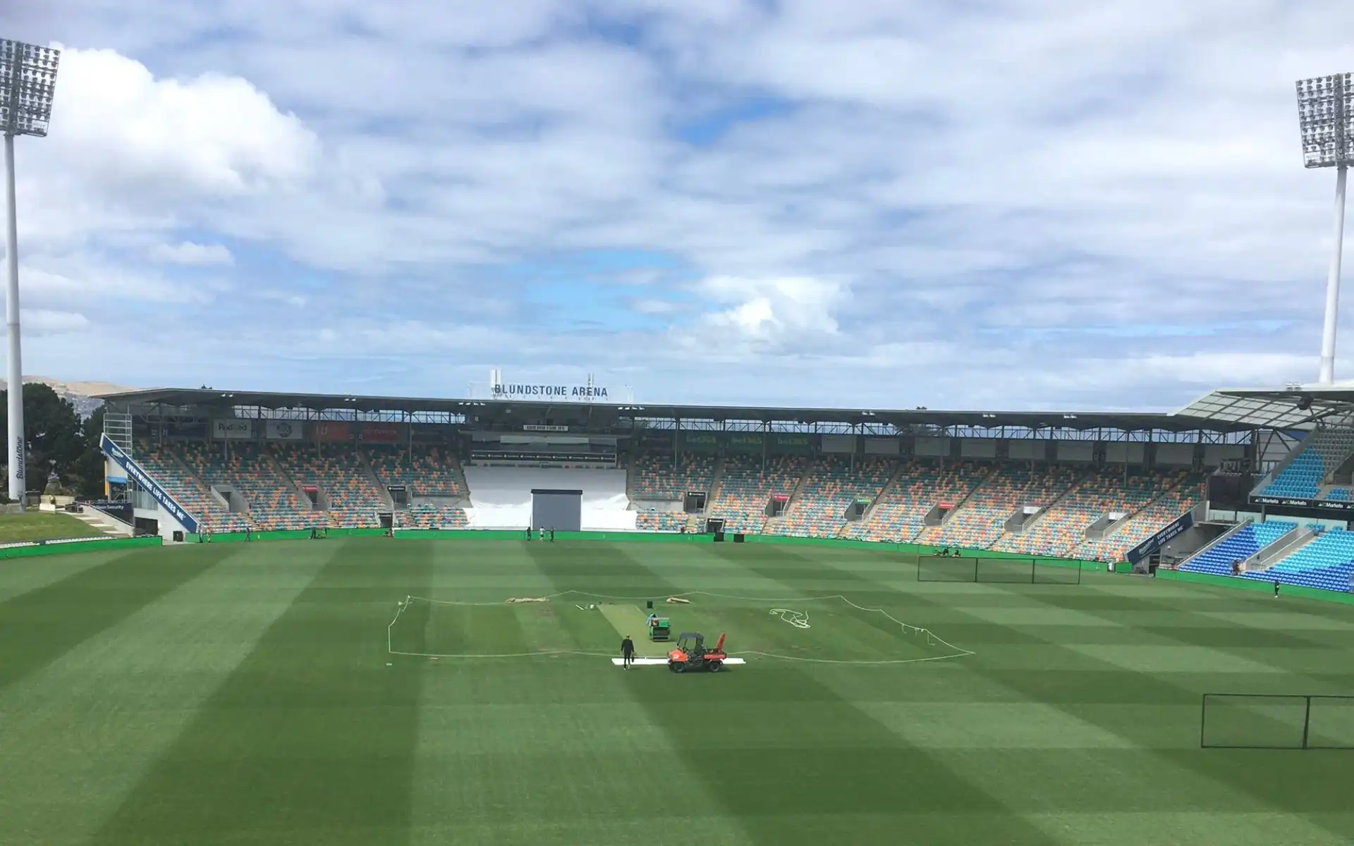 Bellerive Oval Hobart Pitch Report For THU Vs HUR BBL 2024-25 Final ...