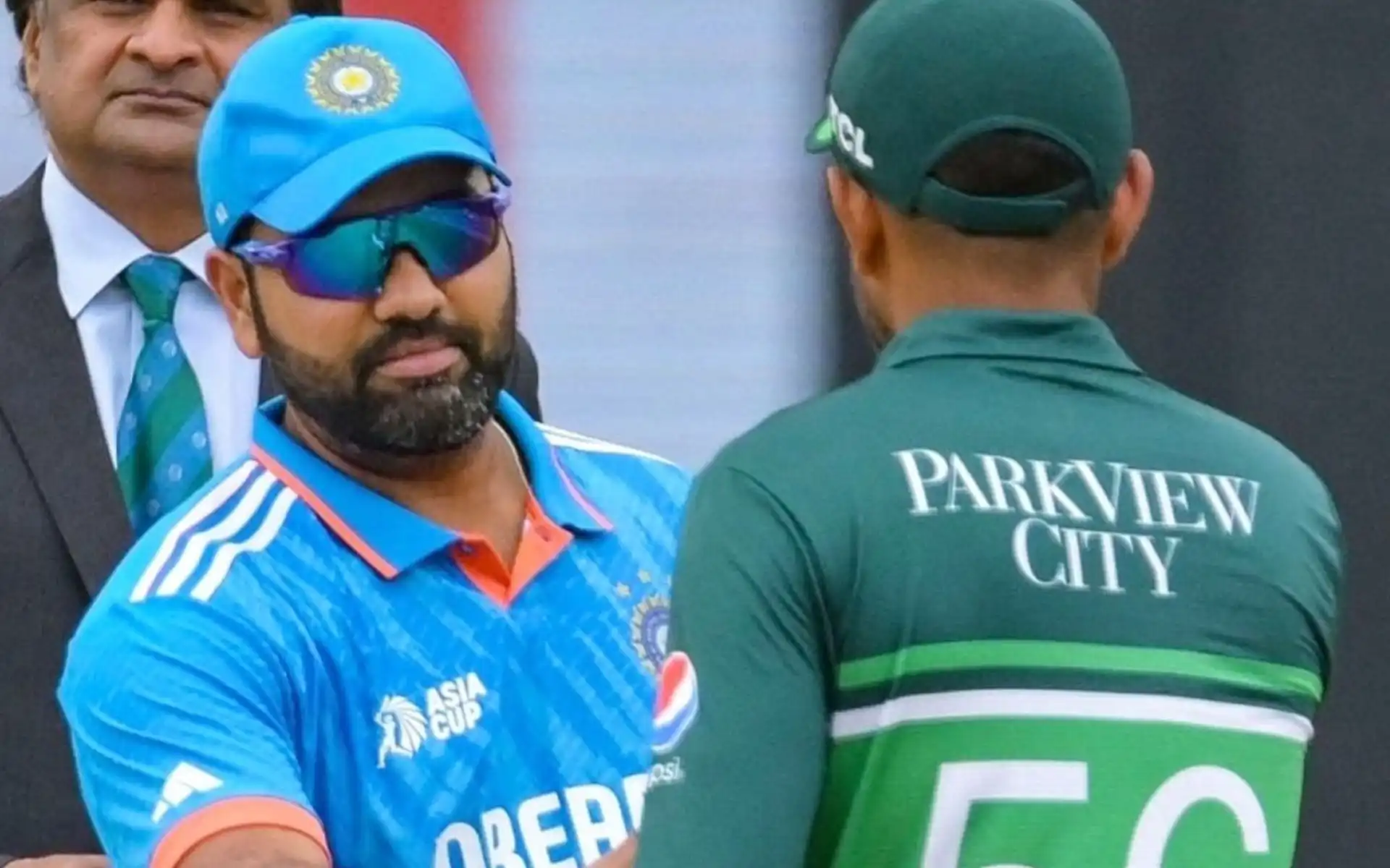 Azam Khan Profile, Batting and Bowling stats, Recent form - CREX | crex.com