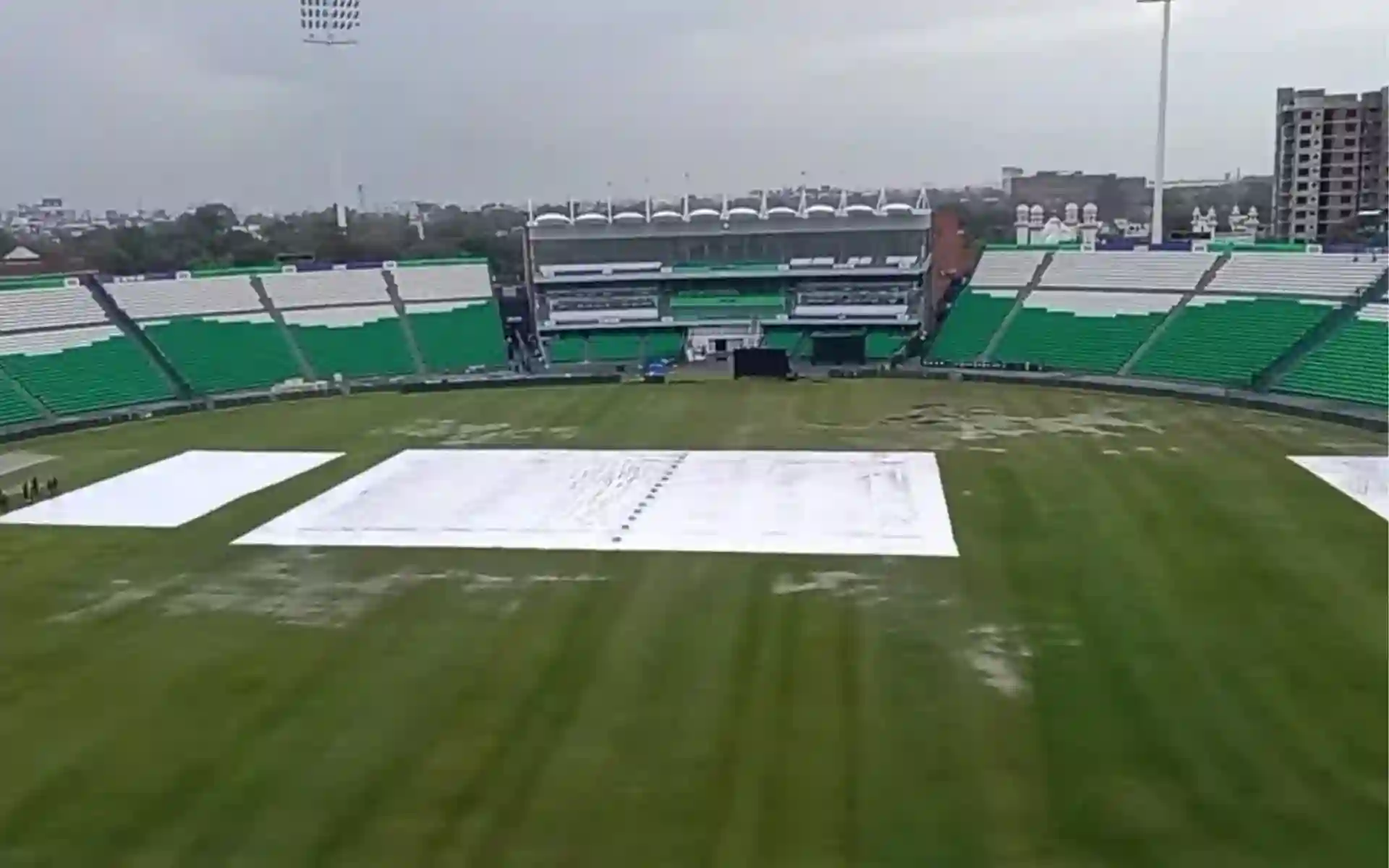 Gaddafi Stadium Lahore Pitch Report For SA vs NZ Champions Trophy ...
