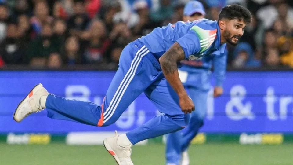 Nitish Reddy cautioned by India coach after failed return, Rohit urged ...