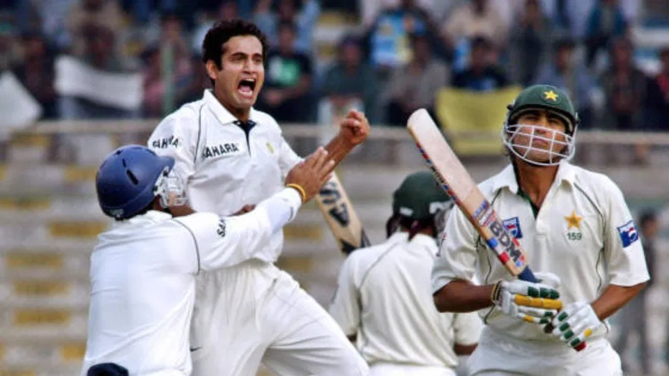 Irfan Pathan Indian Cricket Player Profile, Batting and Bowling stats ...